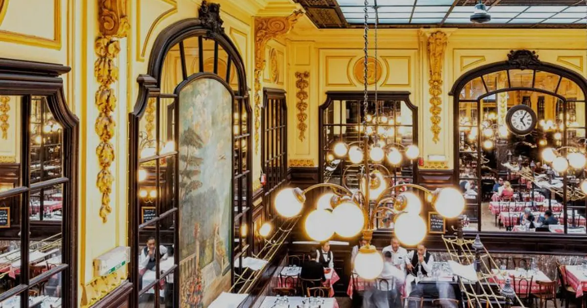 Bouillon Chartier Paris : le célèbre restaurant historique des Grands ...