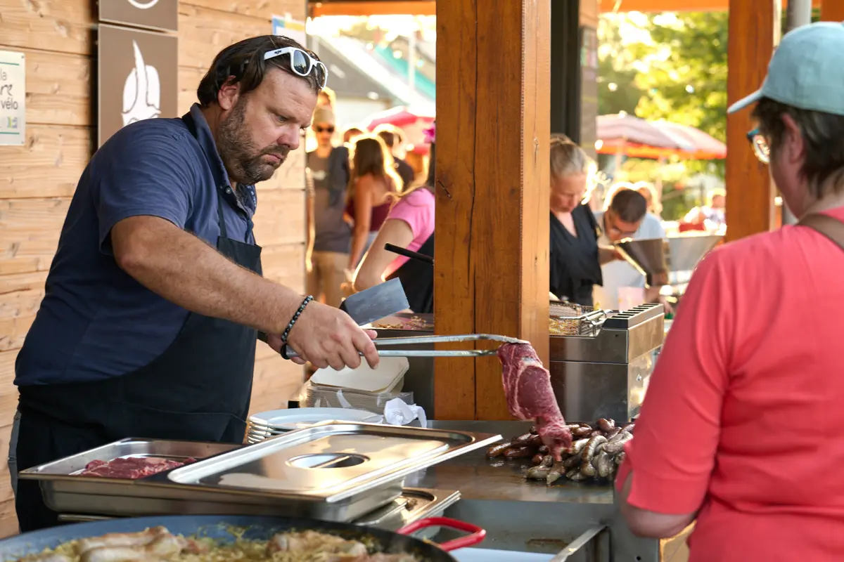 Concert Concert live POP ROCK tous les vendredis de l'été "Vendredi, c ...