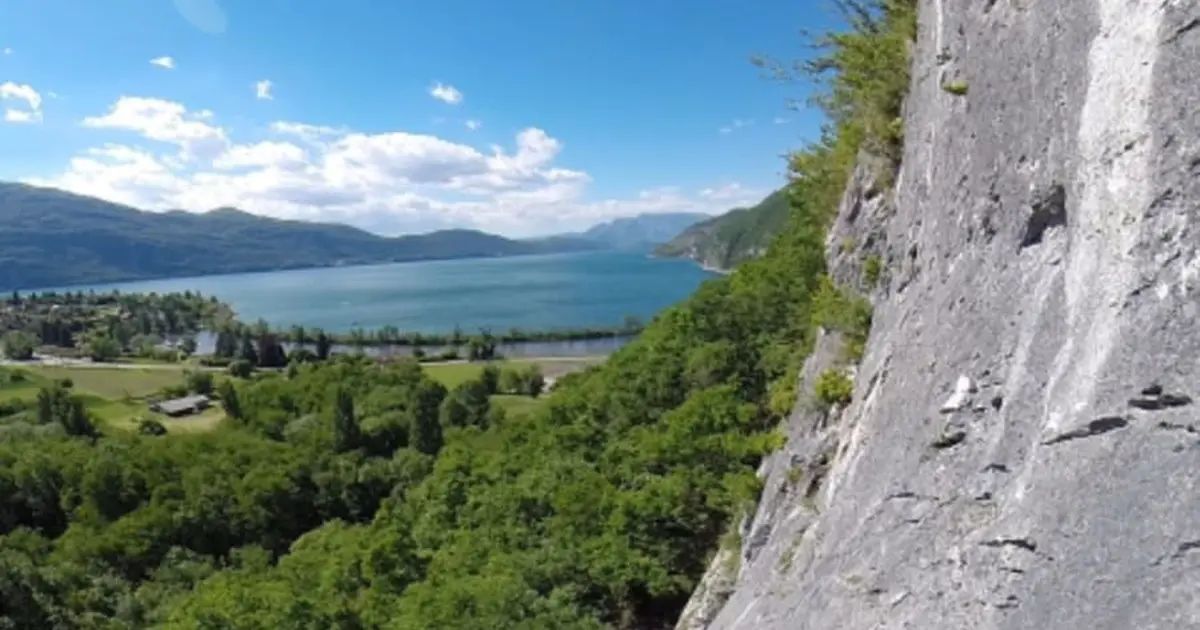 Escalade de la Baie de Grésine à Brison-Saint-Innocent (73), Activité ...
