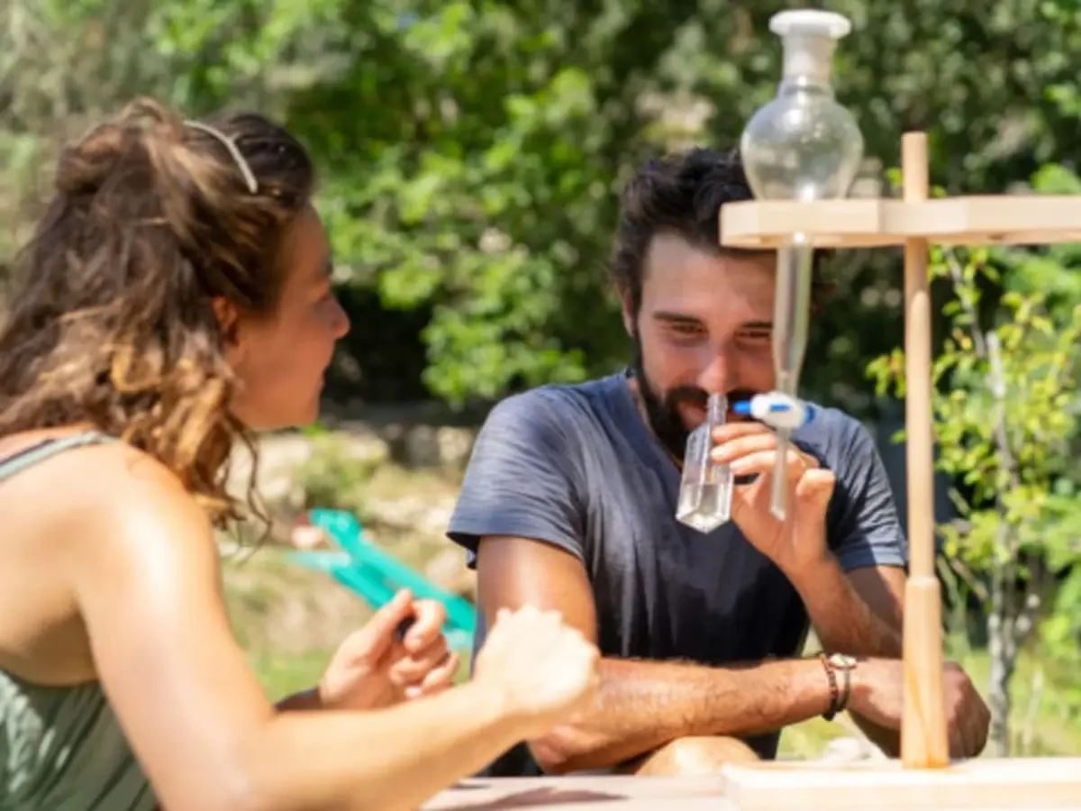 Initiation à la distillation artisanale à Nice (06) - : date, horaires ...