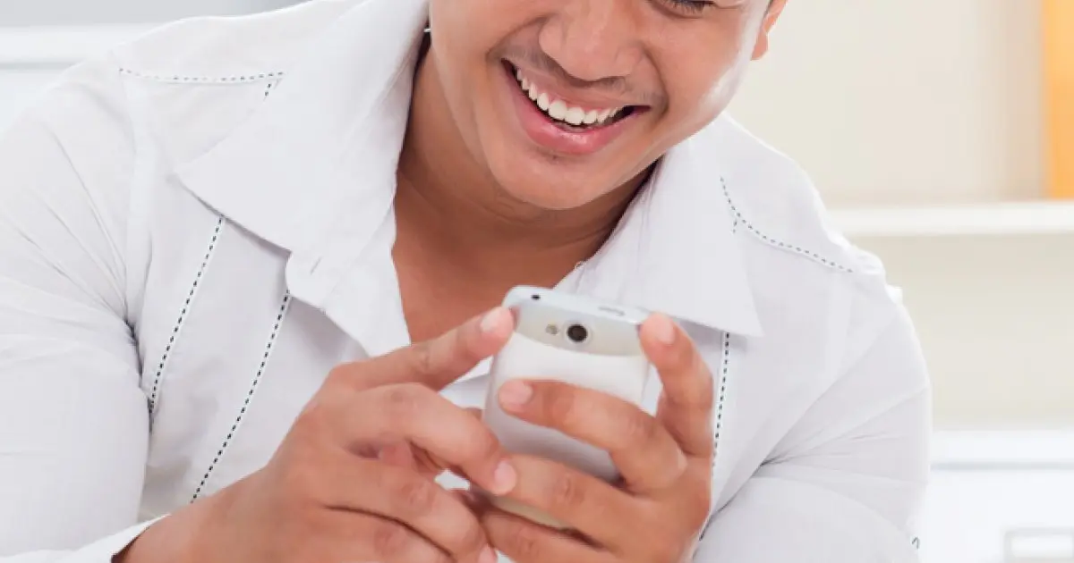 Les 10 applis qu'il faut avoir sur son smartphone en 2013