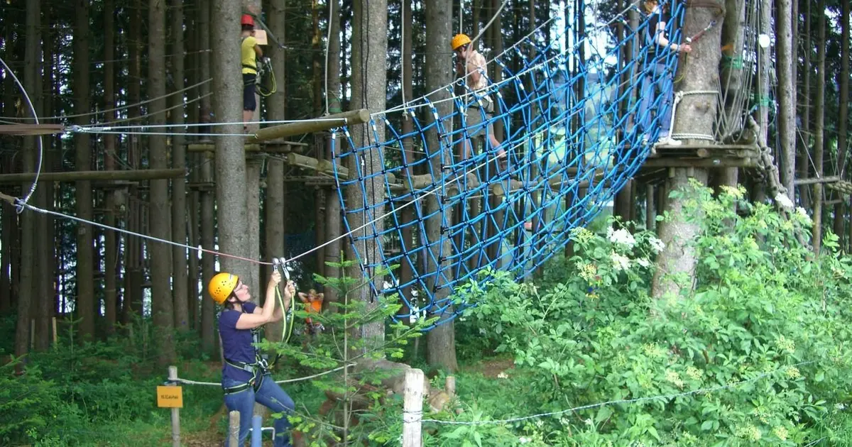 Les meilleurs parcs aventures à faire en famille