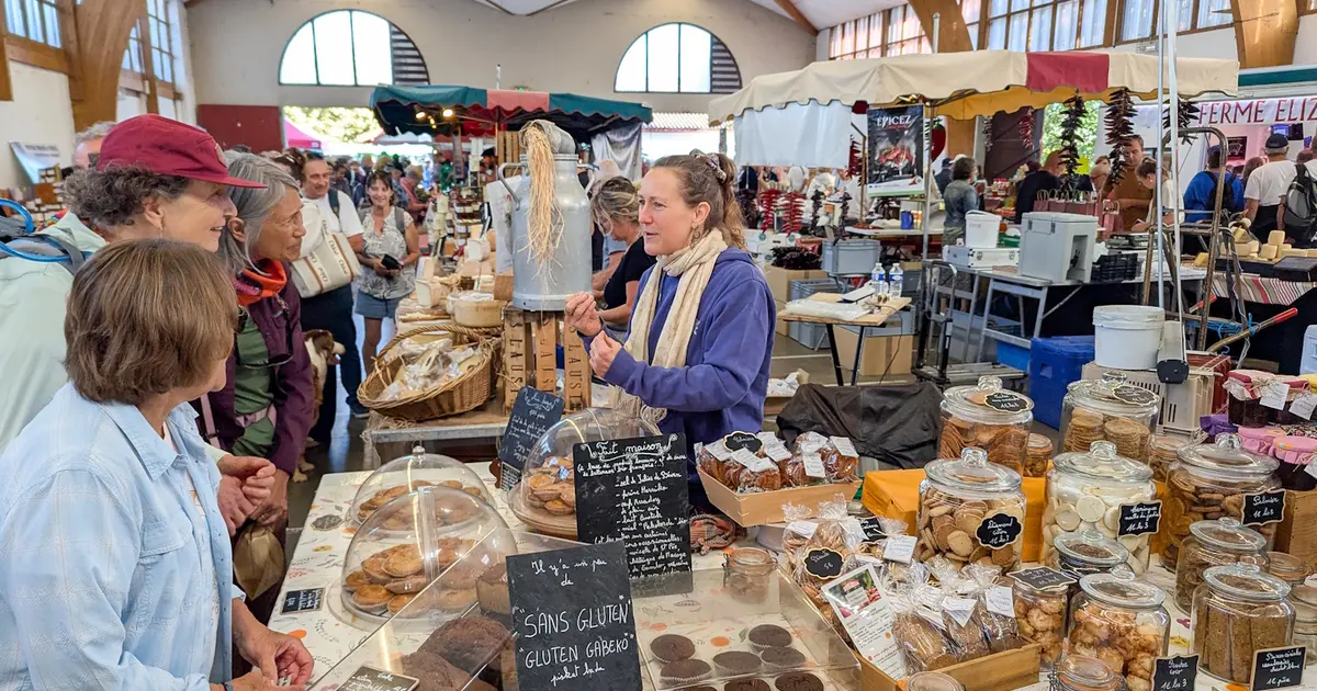 Marché aux produits locaux Espelette 2026 : date, horaires, exposants