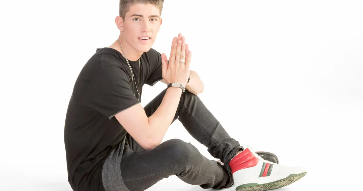 Spectacle Robin à Paris, Théâtre 95 (Points communs - Nouvelle scène ...