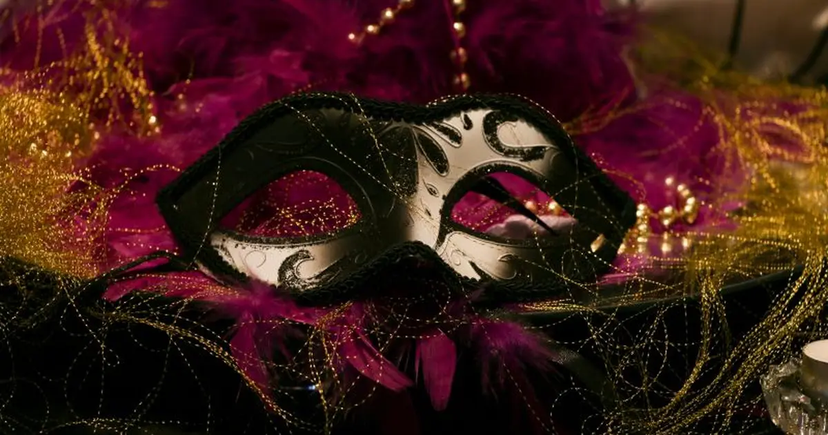 Soirée carnaval aux Terrasses de la Vézère Le Bugue : date, horaires ...